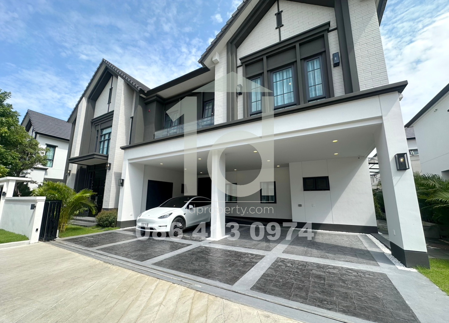 5-bed house in Bangna area near Mega Bangna - 1D Property Bangkok
